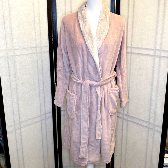 Ulta Beauty | Intimates & Sleepwear | Ilya Beauty Soft Luxury Long Robe ...